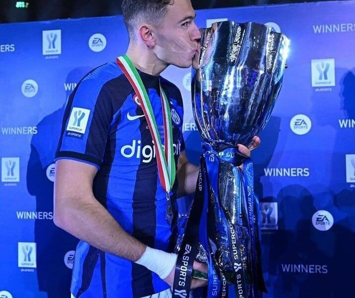 Asllani, primo trofeo con l'Inter: «Niente da aggiungere» - FOTO