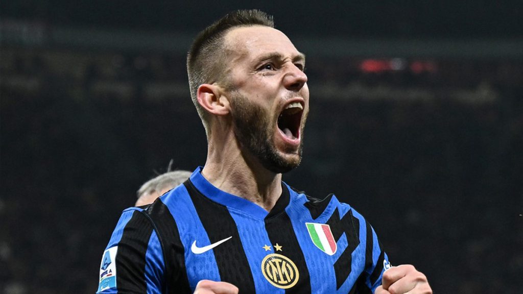 De Vrij Inter, il retroscena sul difensore olandese: a chi gestisce il ...