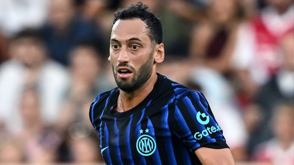 Calhanoglu Inter, Chivu aspetta il suo ritorno